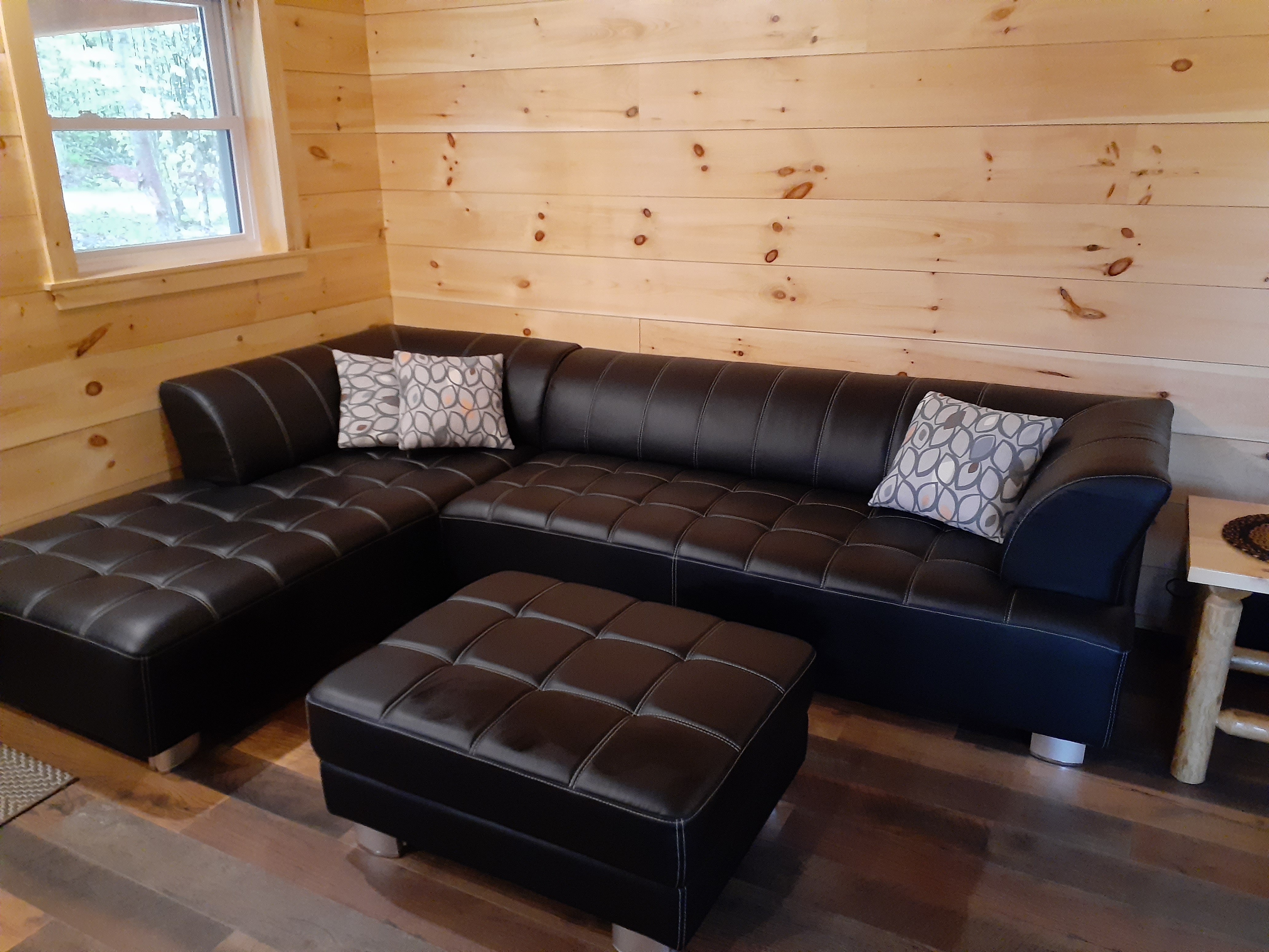 Turkey Trail Cabin by Red Door Lodging
