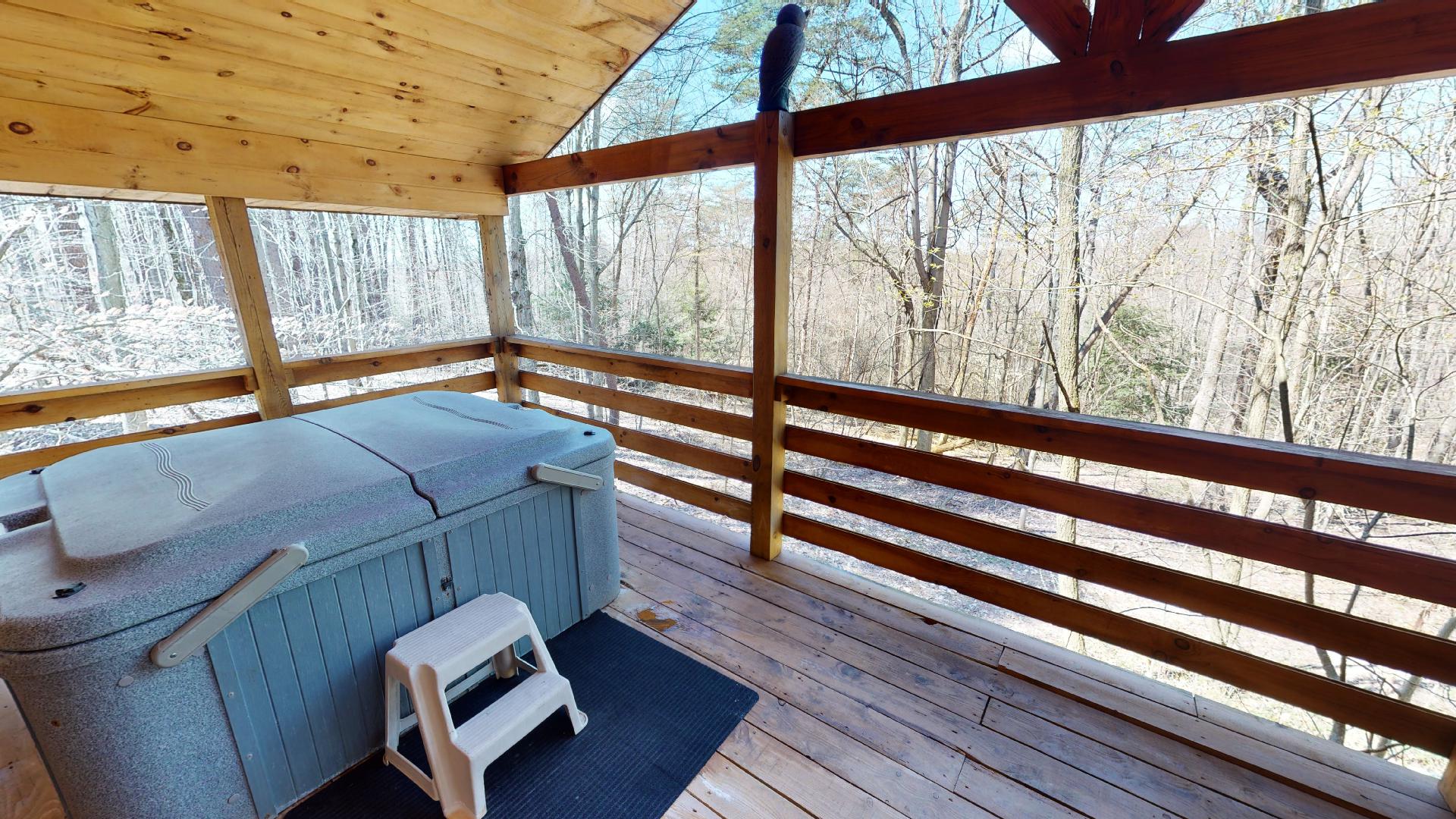 High Rock Hideaways - Hocking Hills Cottages and Cabins